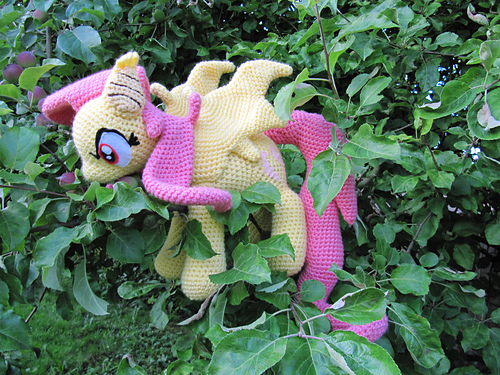 Ravelry: Flutterbat from My Little Pony pattern by The Nerdy Knitter