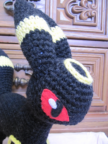 Ravelry: Umbreon pattern by The Nerdy Knitter