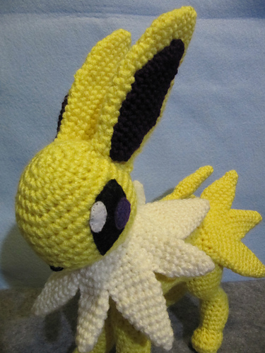 Ravelry: Jolteon pattern by The Nerdy Knitter