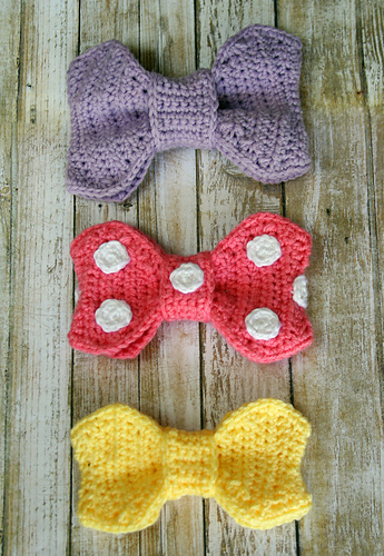 Ravelry: Minnie Mouse Bow pattern by Nerdy Needle Notions