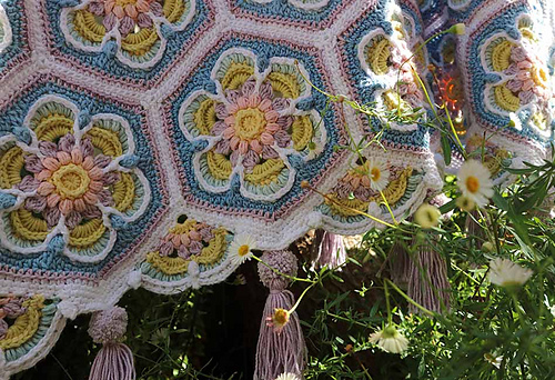 Ravelry: Ivy Paw Paw pattern by Hooked on Sunshine