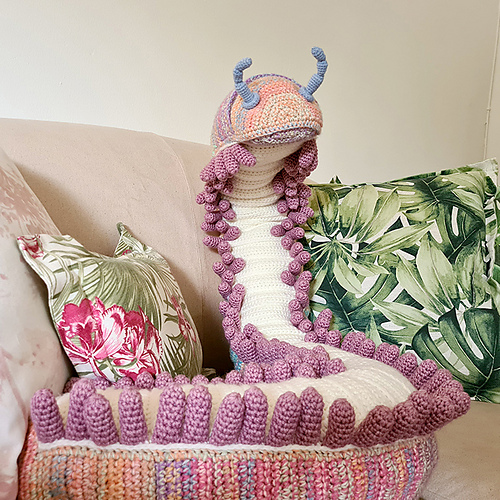 Ravelry: Shuttle the Shongololo pattern by Projectarian