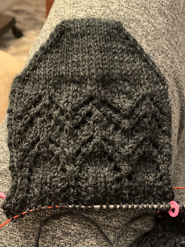 Gothic Arches : r/knitting