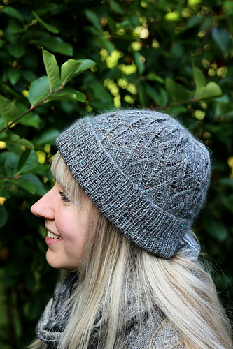 Ravelry: Still pattern by Anna Johanna