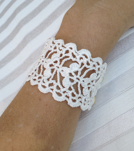 Ravelry: Crochet Cuff Bracelet pattern by Nez jewelry