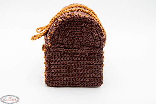 Ravelry: Treasure Chest pattern by Nicole Riley