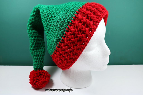 Ravelry: Elf hat with Pom-pom pattern by Nicole Riley