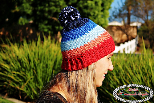 Ravelry: Sunset Hat with Night Sky Pom-Pom pattern by Nicole Riley