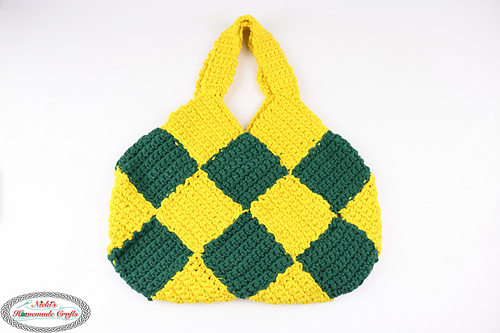 Ravelry: Patchwork Diamond Bag pattern by Nicole Riley