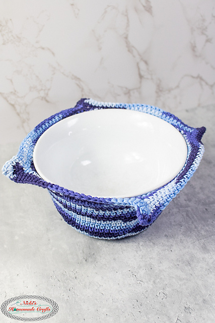 Ravelry: Large Cotton Bowl Cozy pattern by Nicole Riley