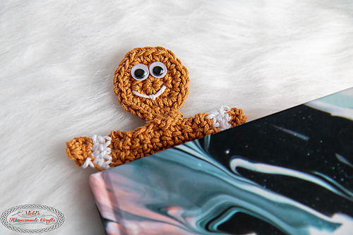 Ravelry: Gingerbread Man Bookmark pattern by Nicole Riley