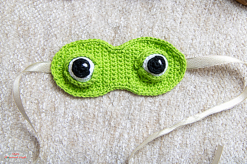 Ravelry: Sleeping Mask with 3D Eyes pattern by Nicole Riley
