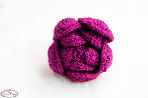 Ravelry: Reversible Flower Doll pattern by Nicole Riley