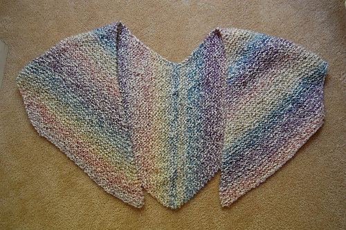 Ravelry: V Shawl (Bulky) pattern by Lion Brand Yarn