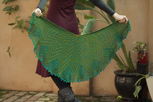 Ravelry: Viridine pattern by Nim Teasdale