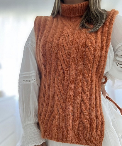 Ravelry: Twist Loop Collar pattern by Other Loops