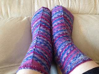 Ravelry: NinjaBex's Toe Up Chevy Socks