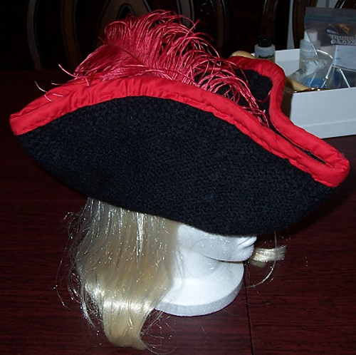 Ravelry: Tricorn Hat pattern by Laura Thomas & Heidi Waterhouse