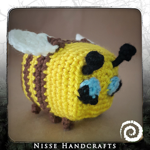 Ravelry: Bee - Minecraft pattern by Nisse Handcrafts