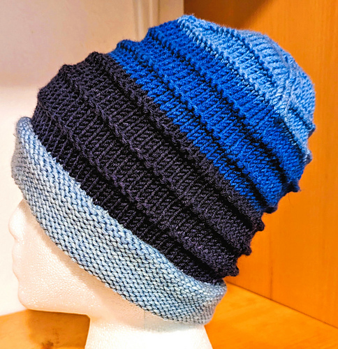 Ravelry: Angus Trail Reversible Beanie pattern by Margaret MacInnis