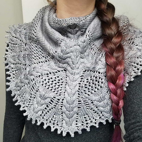 [FO] Lace Croeso Shawlette - took me forever!! : r/knitting