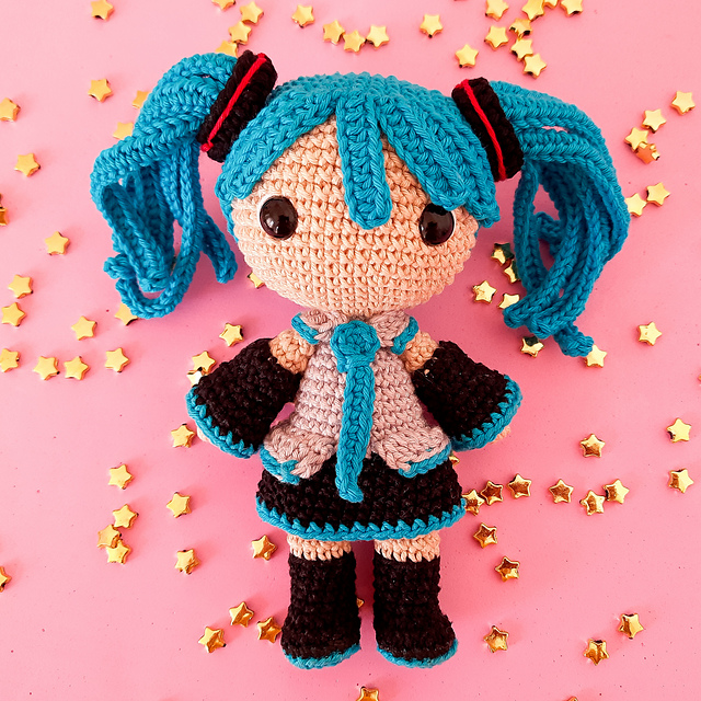 Ravelry: Hatsune Miku Amigurumi Doll pattern by Thamires Kaled
