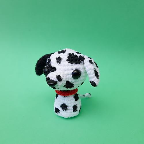 Ravelry: Dalmatian (Dálmata) Amigurumi pattern by Thamires Kaled
