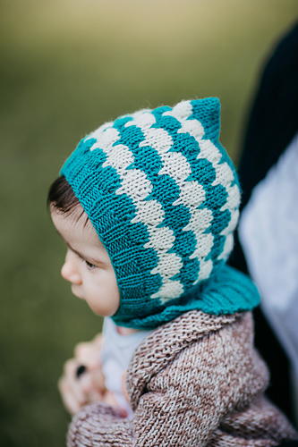Ravelry: Soap Bubbles Hat pattern by Nuria Pastor