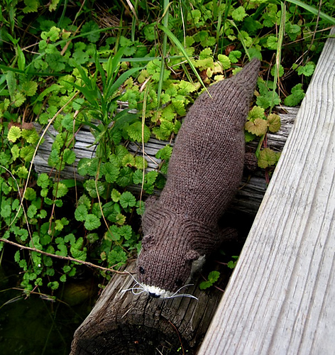 Ravelry: River Otter pattern by Sara Elizabeth Kellner