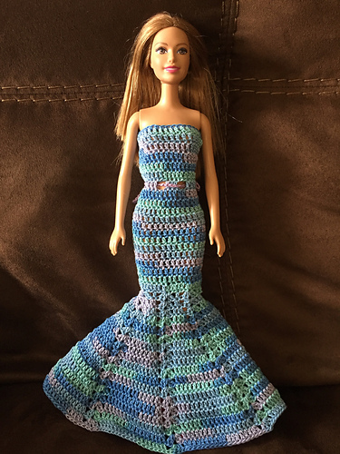 Ravelry: Fashion doll mermaid dress pattern by Maz Kwok