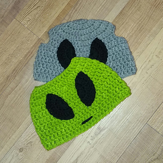 Ravelry: Alien Messy Bun Hat w/ BONUS Space Buns Beanie pattern by ...