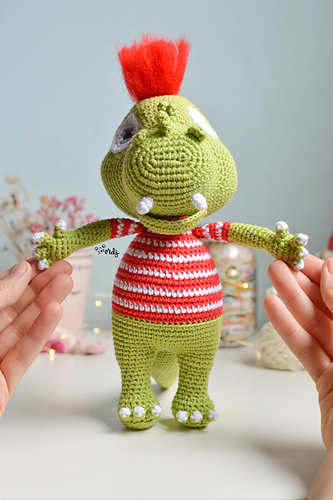 Ravelry: Cocodrilo Perico pattern by Jennifer C F