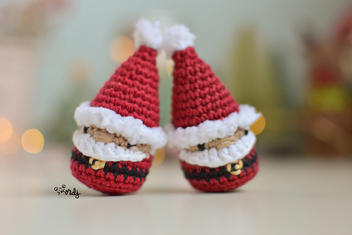 Ravelry: Mini Santa Claus pattern by Jennifer C F