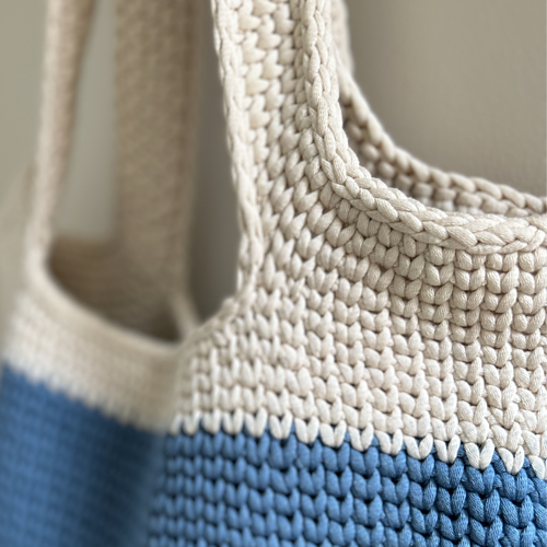 Ravelry: The Simple Tote pattern by Christine Patterson