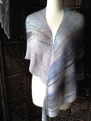 Ravelry: Swerve pattern by Deborah Frank