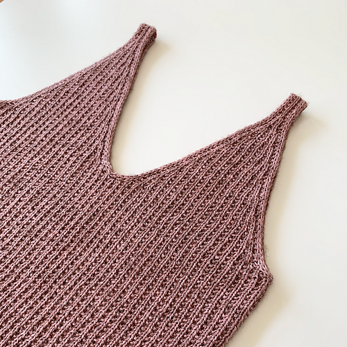 Ravelry: Twig Top Light pattern by Lene Rix