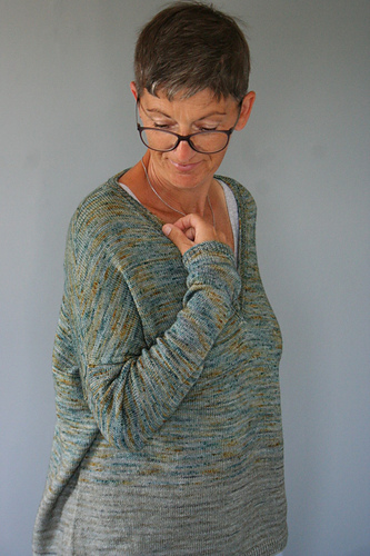 Ravelry: comfy v neck sweater pattern by Daniela Mühlbauer
