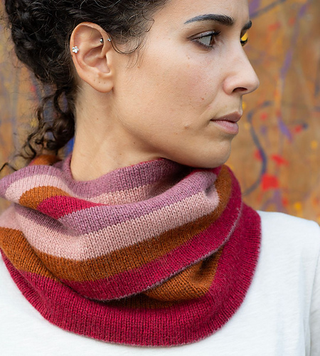 Ravelry: INFINITA Cowl pattern by Aimee DeBaun