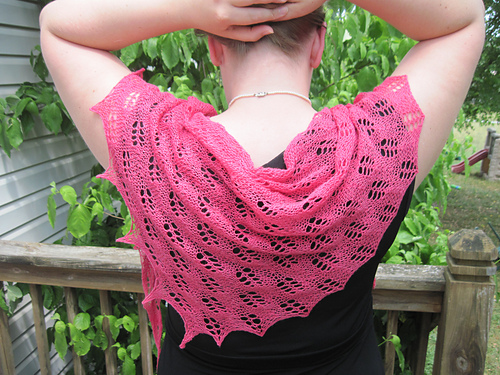 Ravelry: Emily Shawl pattern by Mandy Moore