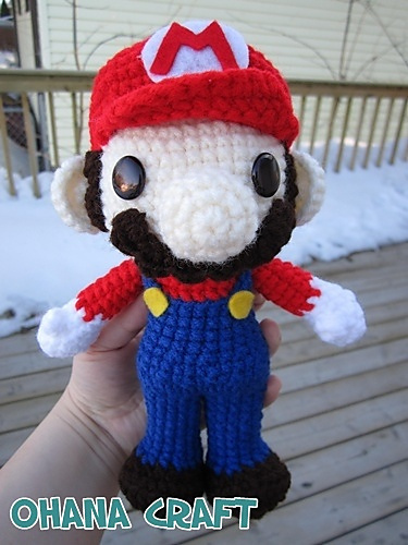 Ravelry: Super Mario and Mini Mario pattern by ohana craft