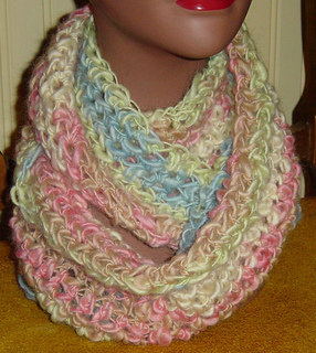 Ravelry: Mobius Scarf pattern by Ohio Crochet Lady