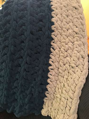 Ravelry: Super Easy Super Chunky Throw pattern by Sally Clinkenbeard
