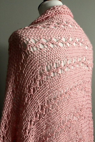 Ravelry: Perfect Blanket Shrug pattern by Jerica Tompkins