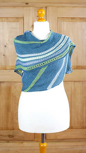 Ravelry: Dreiecktuch Atlantis pattern by Daniela Vogt