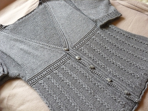 Ravelry: 111-34 Encanto pattern by DROPS design