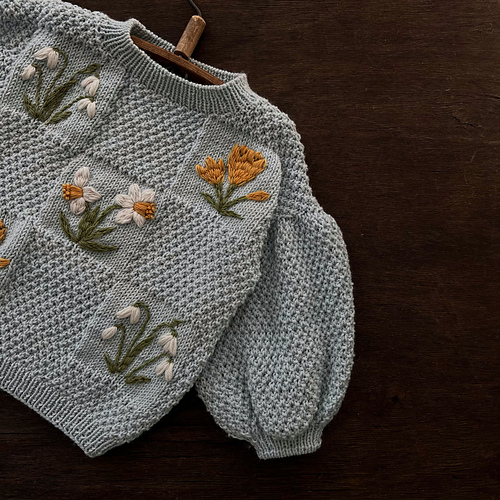 Ravelry: Garden Flowers Jumper pattern by Marina Ayueva
