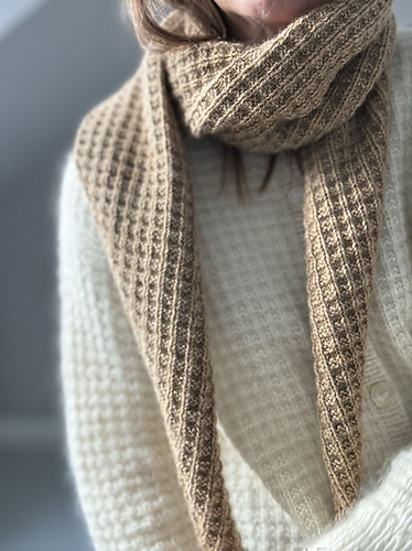 Ravelry: Waffle Loop Scarf pattern by Other Loops_