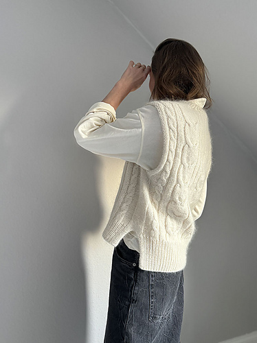 Ravelry: Tulip Loop Vest pattern by Other Loops_