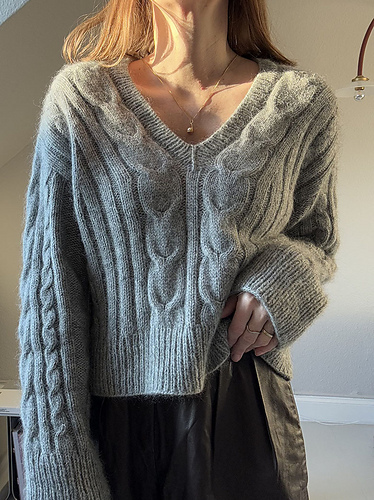 Ravelry: Tulip Loop V Neck pattern by Other Loops_