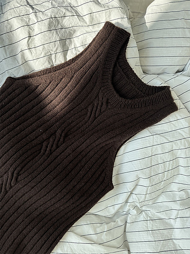 Ravelry: Twist Loop Top pattern by Other Loops_